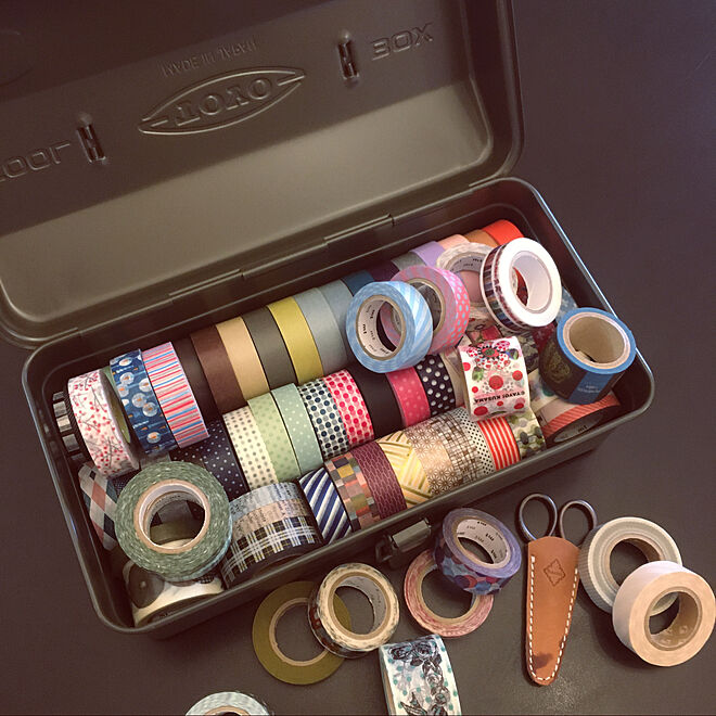 【探しやすい】マスキングテープの収納実例21選！オススメの保管ケースや収納のコツは？ | インテリアまとめサイト -LUV INTERIOR-